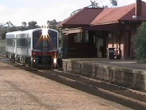 RAIL MAP - CENTRAL VICTORIA / MELBOURNE REGION